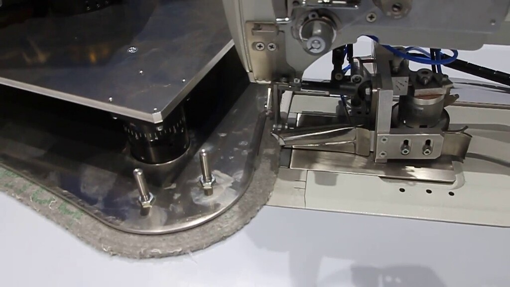 Rotate irregular shape around a point - Robotic Arms - Lab Automation ...